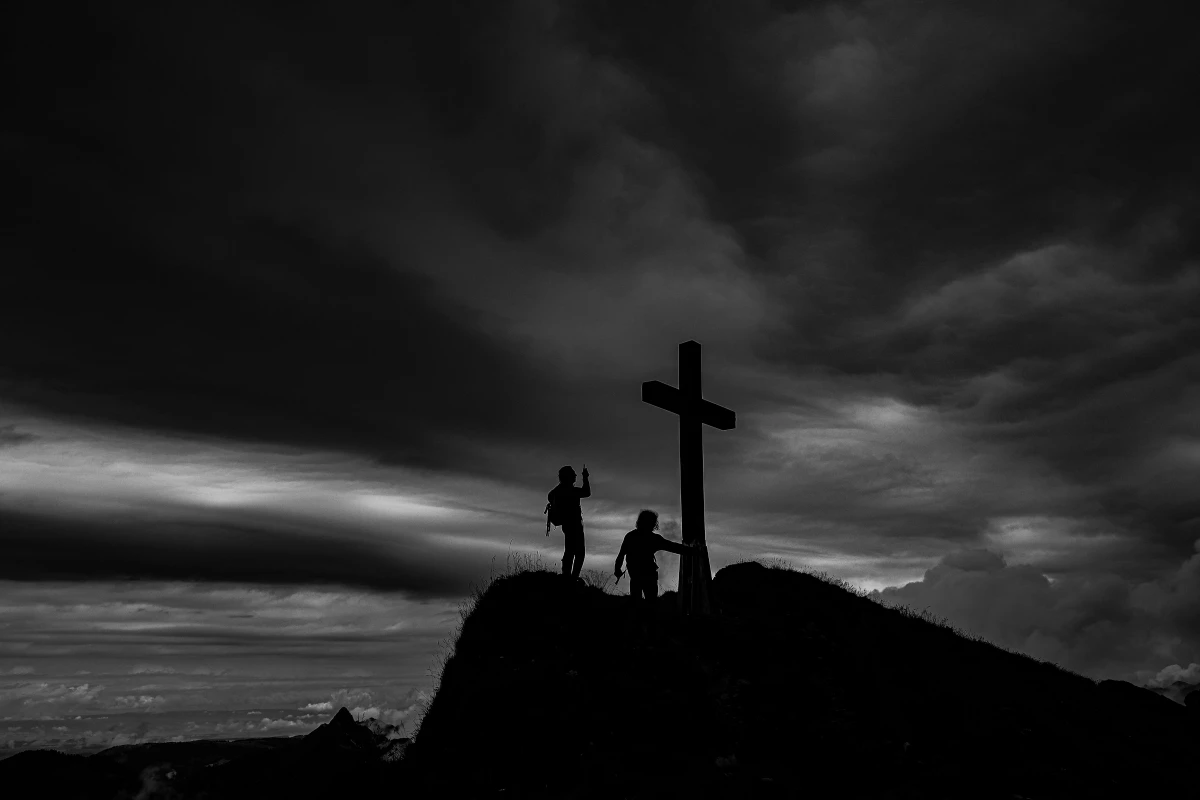 Levi Olson | The Independent Photographer