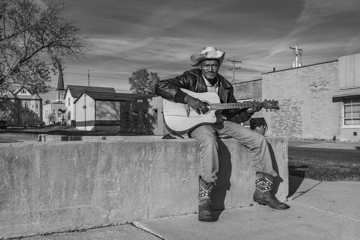 Lindsey Hiser | The Independent Photographer