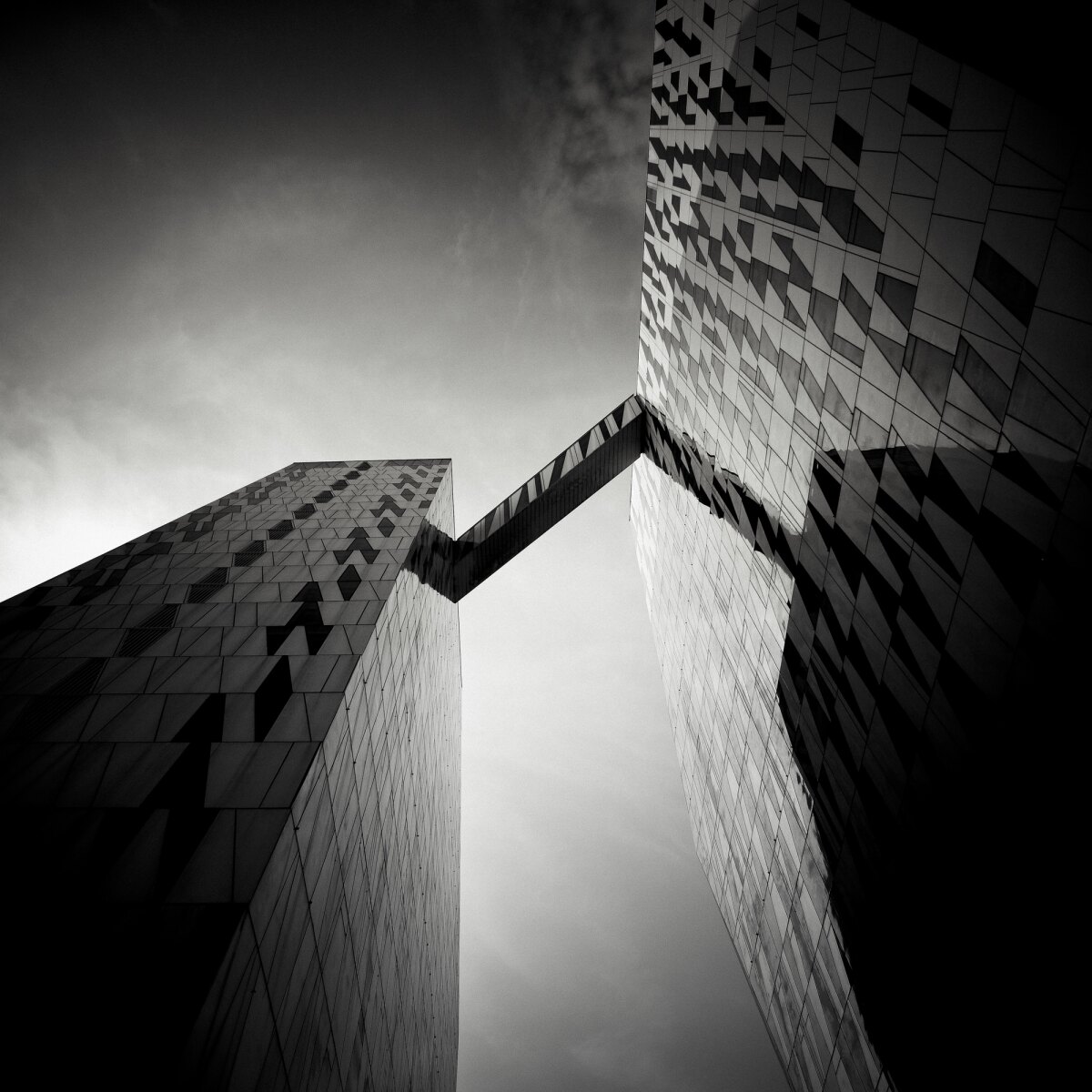 Alexandru Crisan | The Independent Photographer