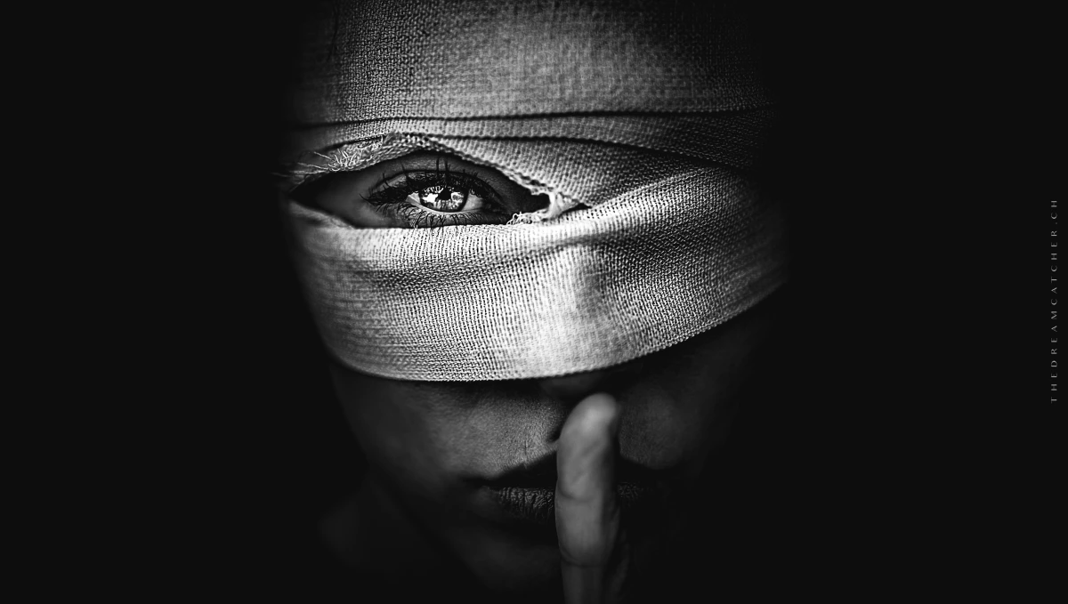 Johnny Ferrari | The Independent Photographer