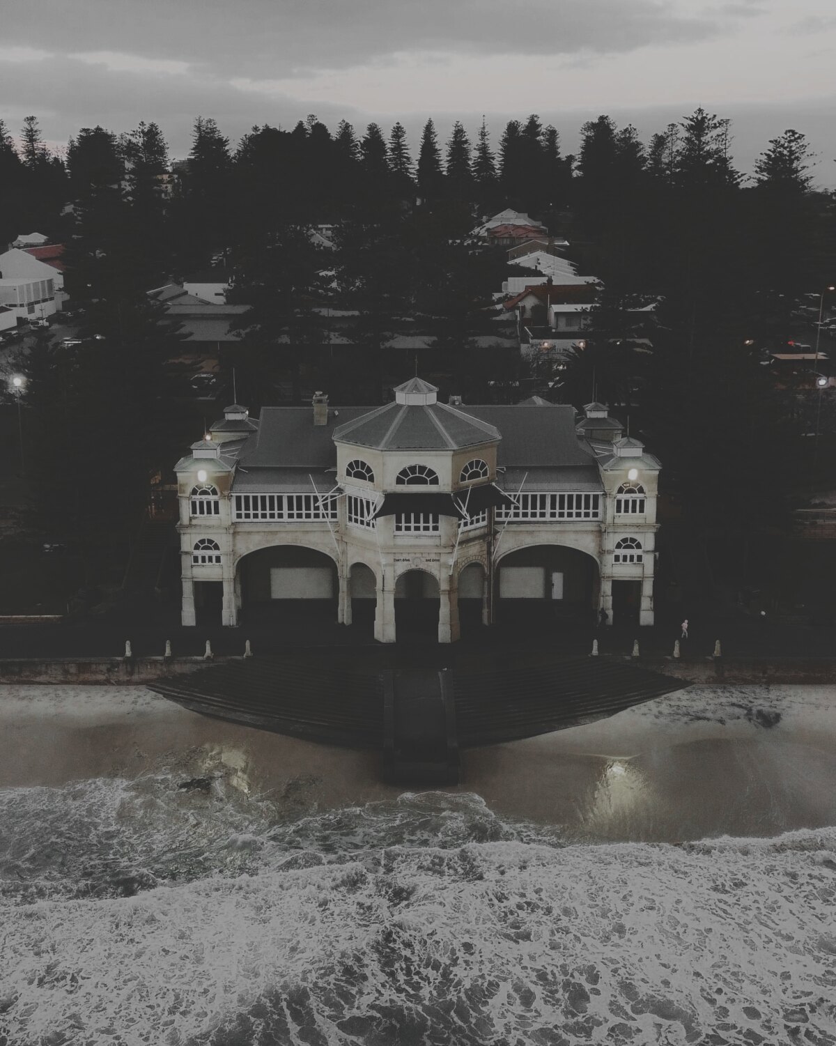 Ash Janda | The Independent Photographer