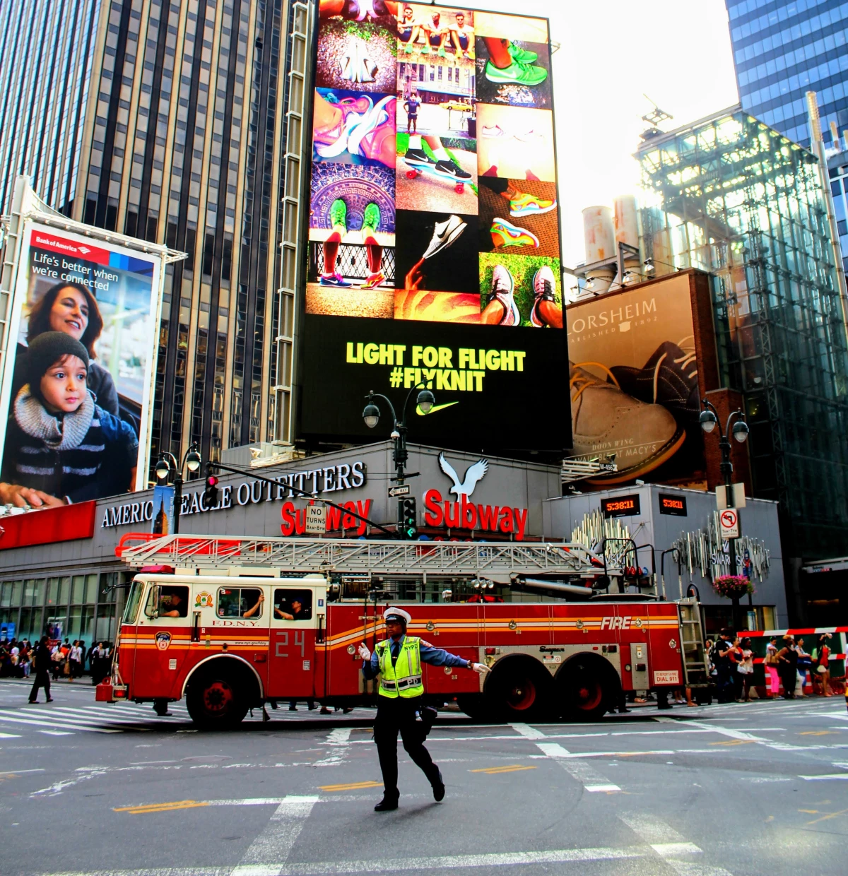 Destiny Moore | The Independent Photographer