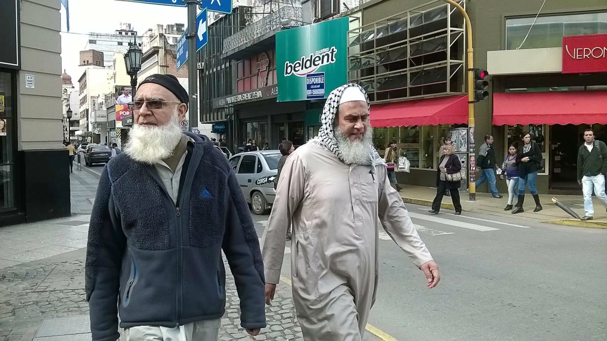 Ramon Teves | The Independent Photographer