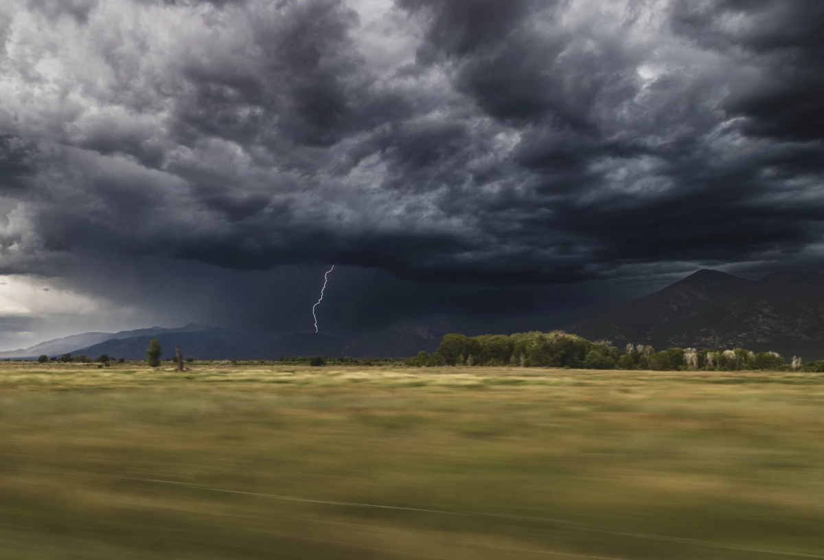 Daniel Combs | The Independent Photographer