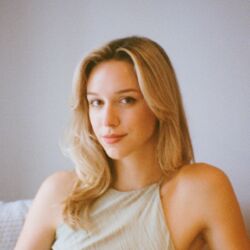 Chloe Hardy | The Independent Photographer