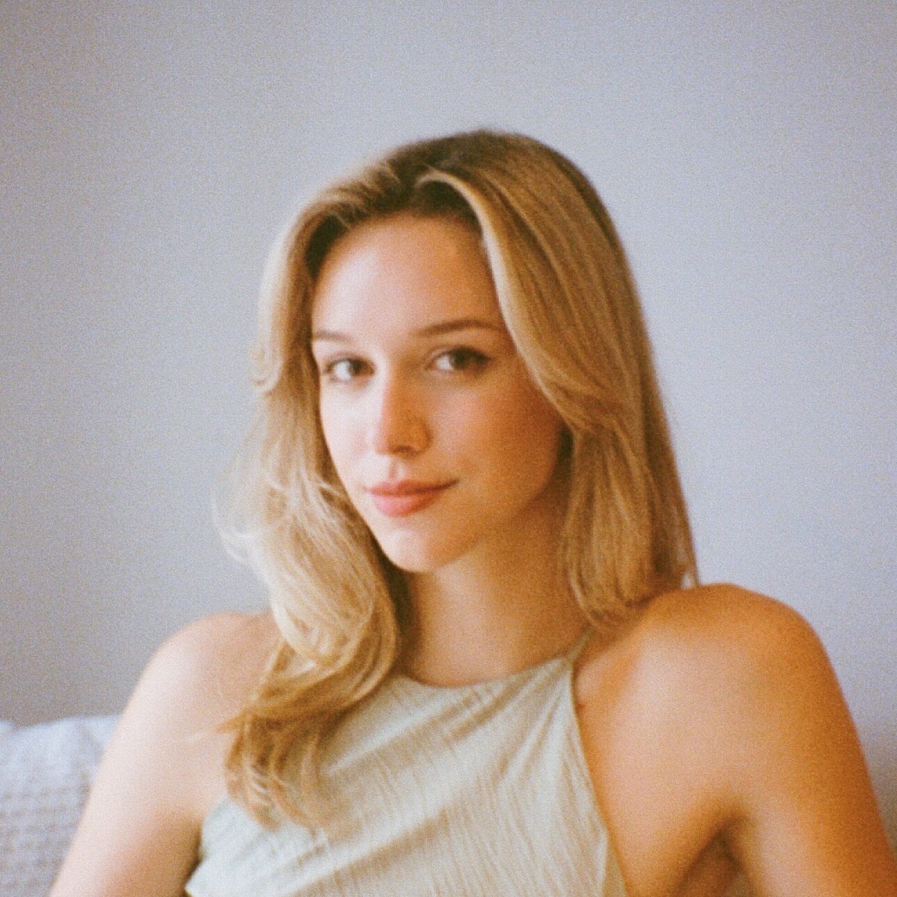 Chloe Hardy | The Independent Photographer